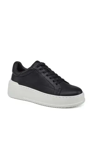 J/SLIDES NYC Jo Leather Sneakers
