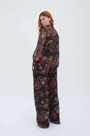 RAISHMA Floral Print Sheer Chiffon Button-down Shirt With High Neck And Puffed Sleeves