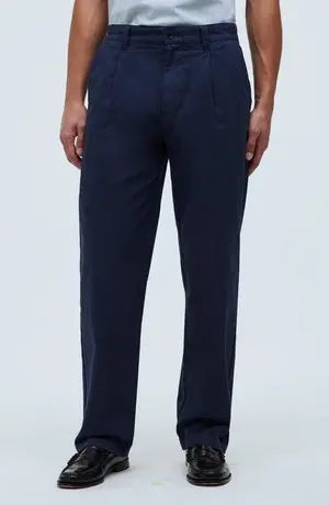 Men's Regular Fit Pleated Trousers
