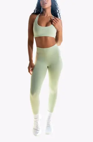 Performance Leggings