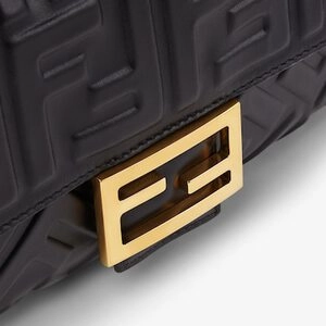 Fendi - Fendi Baguette Bag