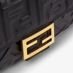 Fendi - Fendi Baguette Bag