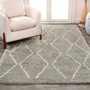 JONATHAN Y Catala Moroccan Diamond Shag Area Rug - Gray/ivory