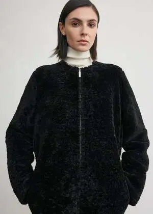 TOTEME Zipped Teddy Shearling Jacket