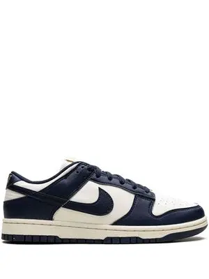 Nike Dunk Low Sneakers - Grey