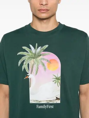 FAMILY FIRST Swann T-shirt