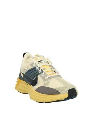 Nike Low-top Sneakers