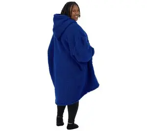 THE COMFY Teddy Bear Quarter Zip Wearable Blanket