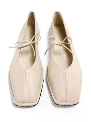 ALOHAS Sway Ballerina Shoes In Smooth Grain Calf Leather - Neutrals