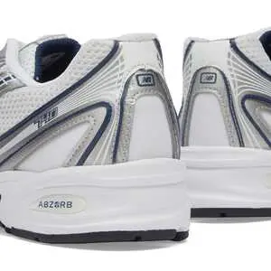 NEW BALANCE U740wn2 Sneakers