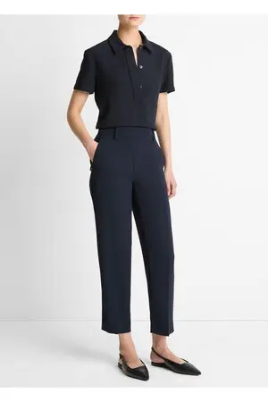 Vince Crepe Tapered Pull-on Pant - Black