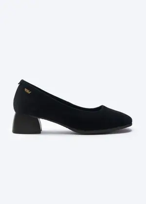 Viscata Pointed Toe Shoes For Women