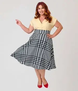 Unique Vintage Vivien Swing Skirt - Black Plaid