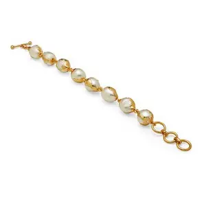 DHWANI BANSAL Luna Pearl Bracelet