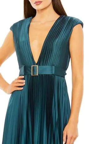 Mac Duggal Pleated Belted Gown - Midnight