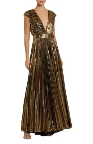 Mac Duggal Pleated Metallic Jersey Gown With Belt