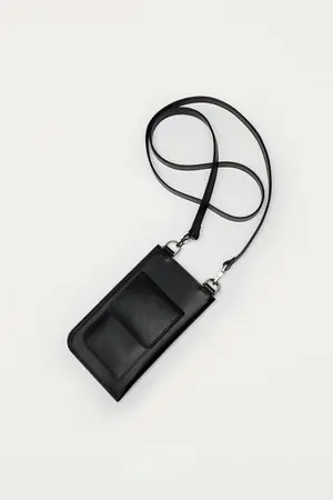 WANT Les Essentiels Arch Smooth Leather Phone Bag - Black