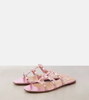 Valentino Garavani Rockstud Classic Leather Flats - Pink