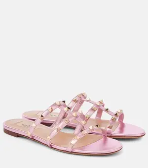 Valentino Garavani Rockstud Leather Flats - Pink