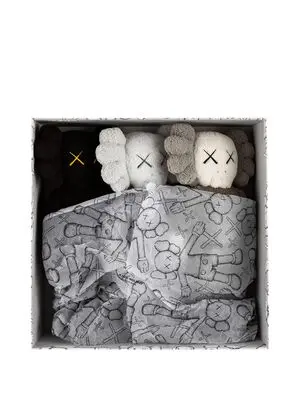 KAWS Holiday: Hong Kong Plush Set