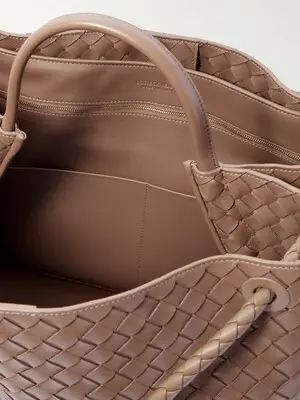 Bottega Veneta Andiamo Large Intrecciato Leather Tote - Brown