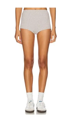 LOVERS AND FRIENDS Amber Hot Short