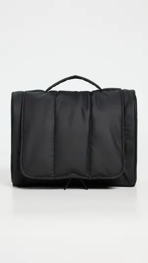 CALPAK Luka Hanging Toiletry Kit