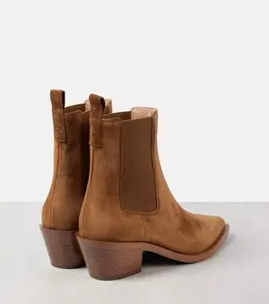 GIANVITO ROSSI Western 45 Suede Booties - Beige