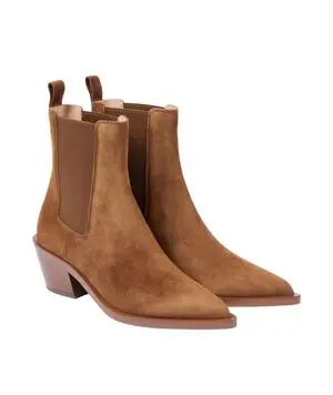 GIANVITO ROSSI Western 45 Suede Booties - Beige