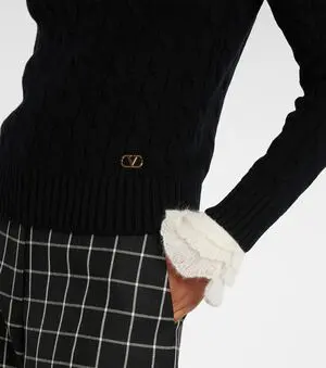 Valentino Garavani Cashmere Sweater - Black