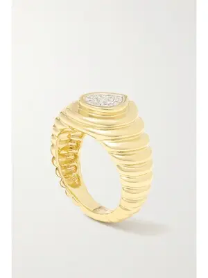 Yvonne Léon Mini 9-karat Diamond Signet Ring