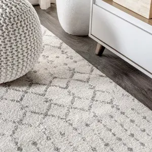 JONATHAN Y Moroccan Hype Boho Vintage Diamond Oval Area Rug