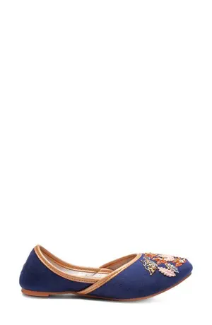FUCHSIA Paris Embroidered Jutti Flat