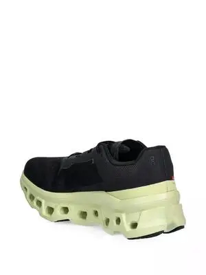 On Acacia Trainers