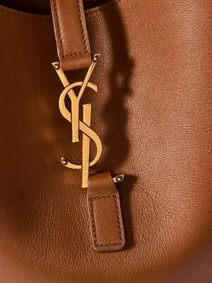 Saint Laurent Le 5 À 7 Supple Large Shoulder Bag