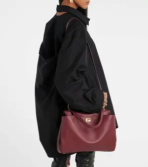 Balenciaga Rodeo Medium Leather Tote - Burgundy