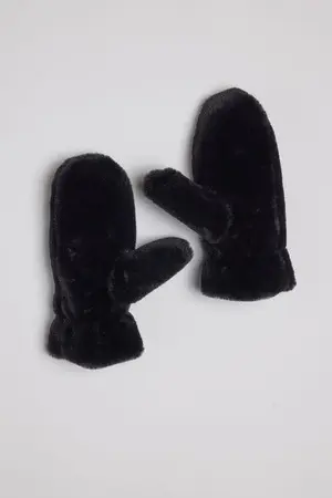 Hat Attack Faux Fur Mittens