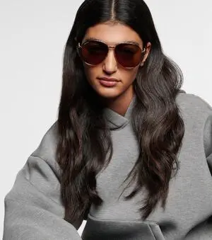 Gucci Horsebit Aviator Sunglasses In Gold | Editorialist display picture 2