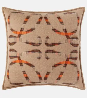 Loewe Anagram Wool And Cashmere Cushion - Beige