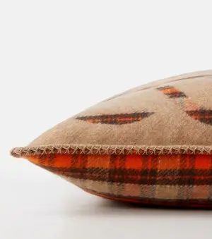 Loewe Anagram Wool And Cashmere Cushion - Beige