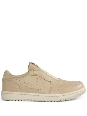 JORDAN Air 1 Low Sneakers - Brown