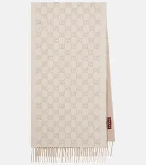 Gucci Gg Fringed Cashmere Scarf - Beige