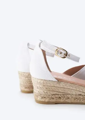 VISCATA Formiga Canvas Espadrille Wedges - White