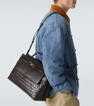 Bottega Veneta Andiamo Medium Messenger Bag - Brown