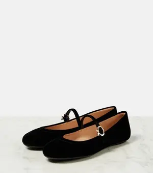 GIANVITO ROSSI Carla Velvet Ballet Flats With Buckle Fastening - Black