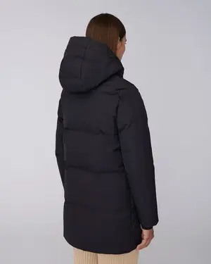 QUARTZ CO. Chloe Hooded Down Jacket - Black