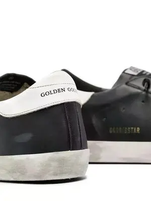 GOLDEN GOOSE Low Top Sneakers - Black