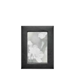 GRAPHIC IMAGE 4" X 6" Studio Frame - Black