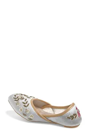 FUCHSIA Nawal Embroidered Flat - Gray