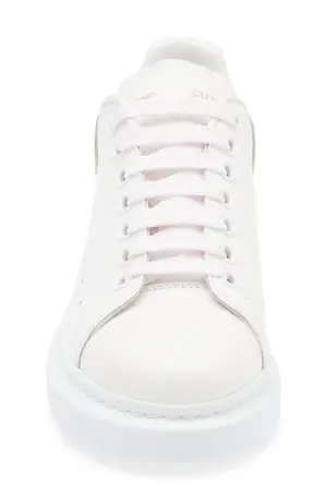 Alexander McQueen Oversized Sneakers - White